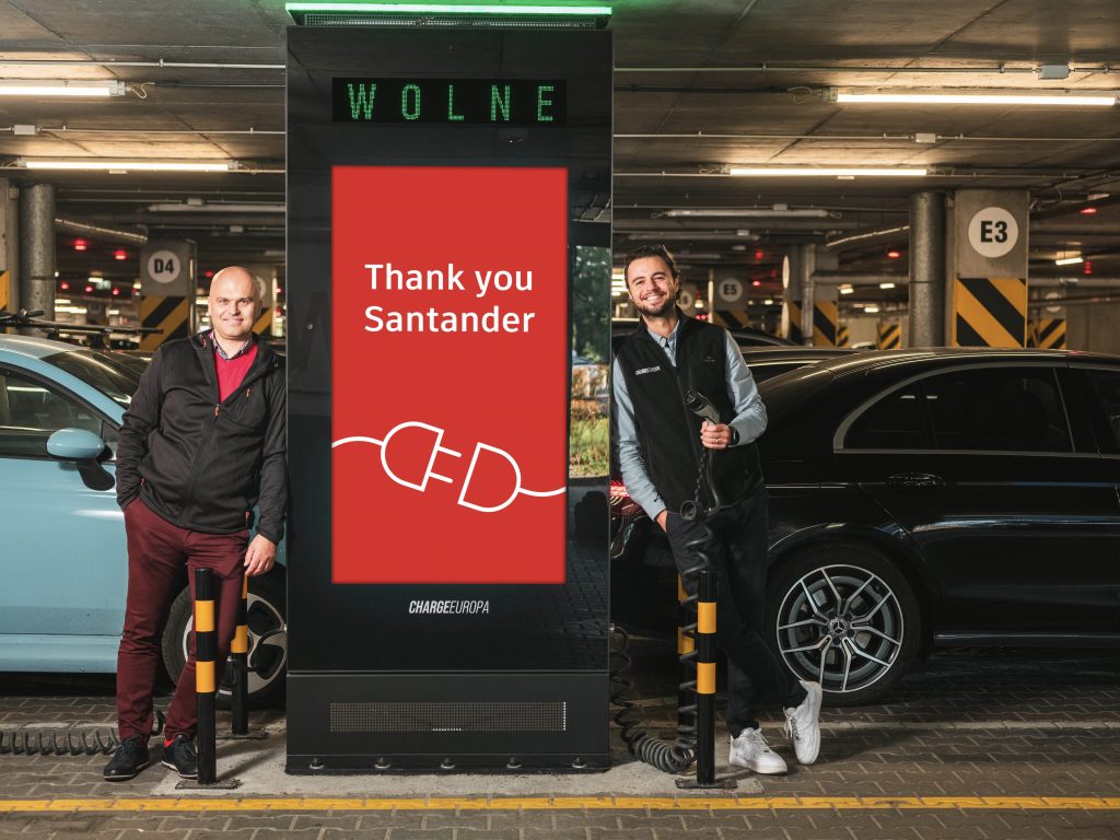 Santander Leasing będzie finansował rozwój ChargeEuropa w Polsce ...